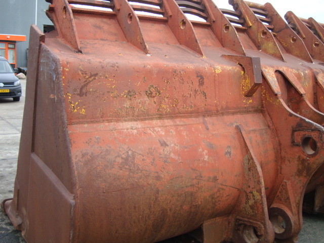 CAT 992 Rock bucket 4850 mm - Max Machinery Equipment