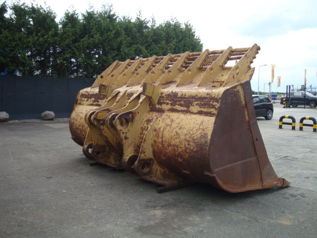 CAT 992 Rock bucket 4850 mm - Max Machinery Equipment