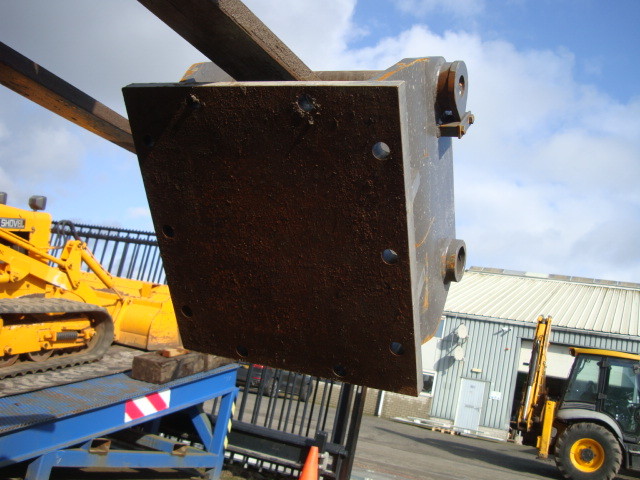 Hammer Bracket SW48 - Max Machinery Equipment