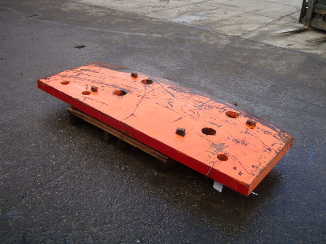 Additional Counterweigh 1000 Kg - Max Machinery Equipment