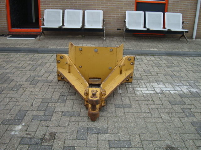 Drawbar CAT D8N - Max Machinery Equipment