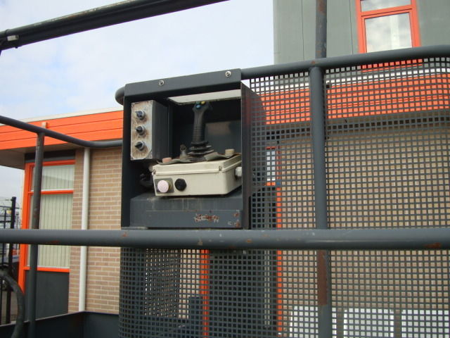 MERLO 2 Persons man slewing platform - Max Machinery Equipment