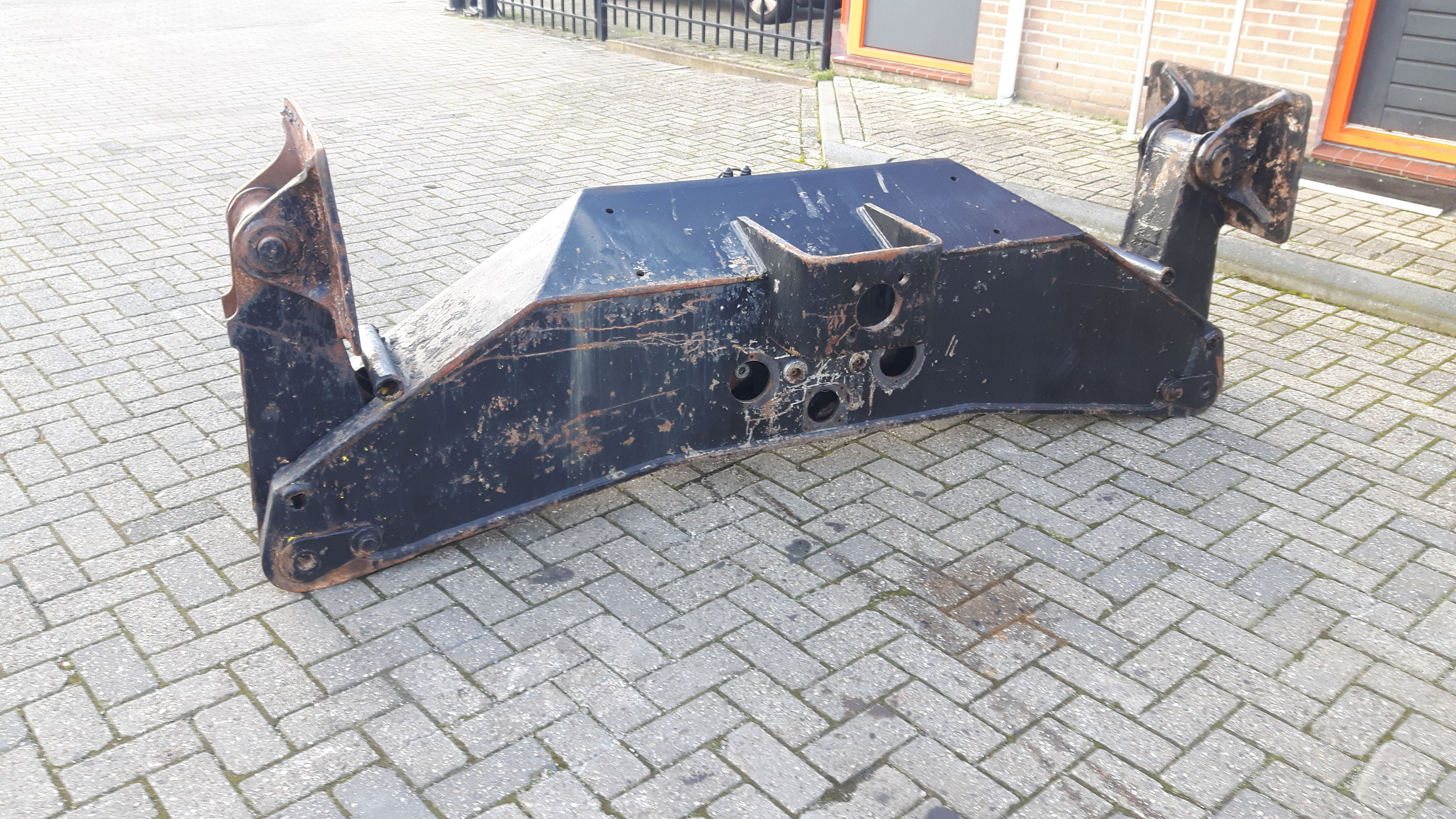 Excavator Stabilizers CAT M318 - Max Machinery Equipment