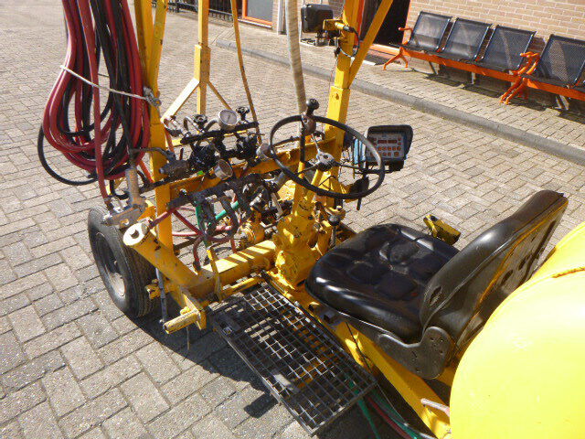 HOFMANN H25 Cold paint road marker - Max Machinery Equipment