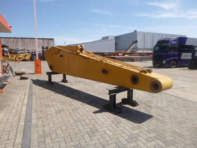 CAT 375L DIPPER STICK - Max Machinery Equipment
