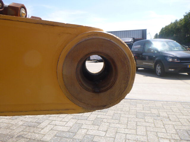 CAT 375L DIPPER STICK - Max Machinery Equipment